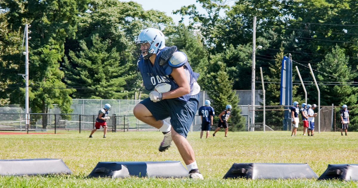 How to tackle summer football workouts without heat illness - Children ...