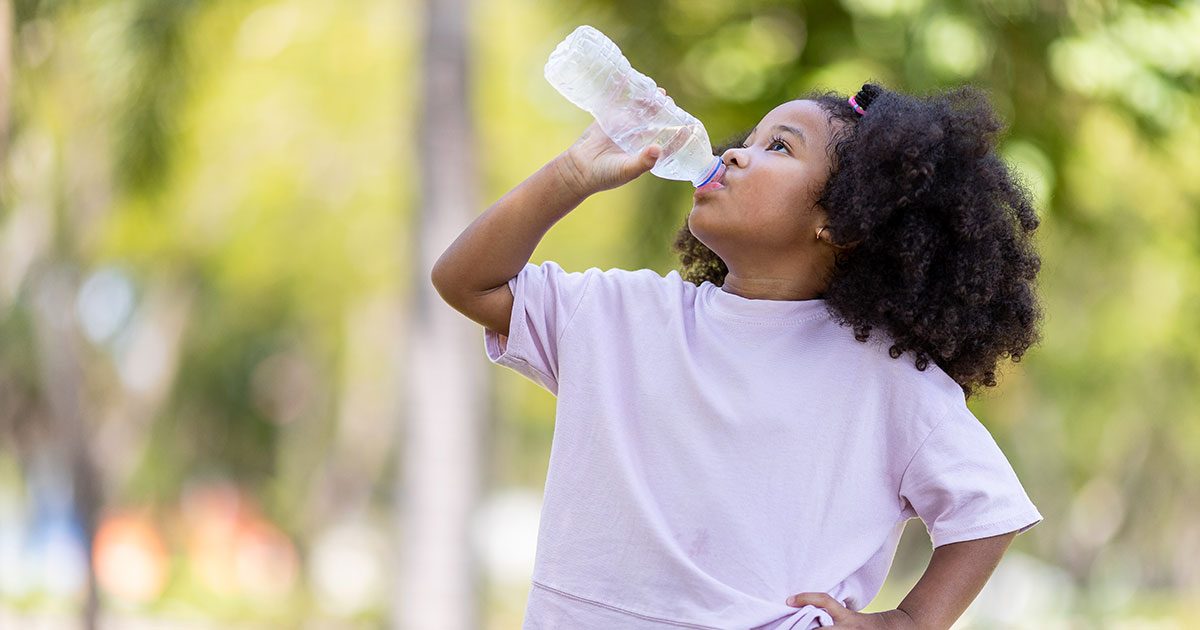 How to keep your kids hydrated in summer - Children's National